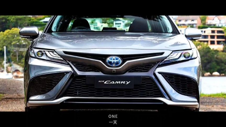 2022款丰田凯美瑞7月最新落地参考