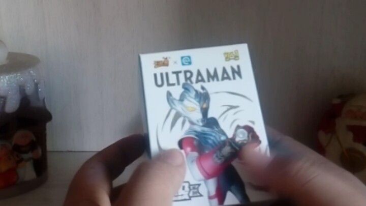 卡游的印章系列试水