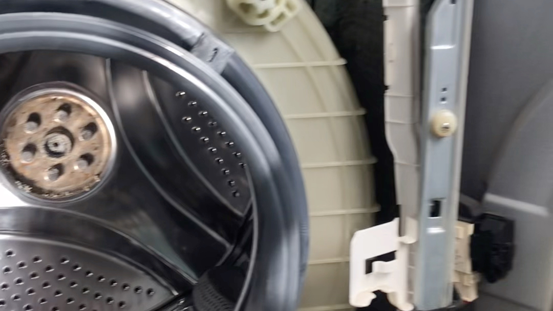 洗衣机为什么只能全拆清洗?这样深层次的污垢不全拆能洗干净吗!