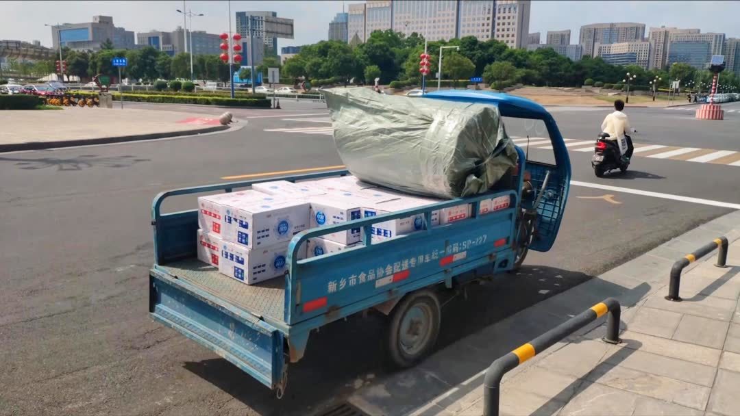 价值200块钱的网购物品退货,发物流运费要150块钱,值得退货吗?