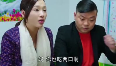 世间总会有一模一样的人,坐一起吃饭总能认错太奇迹了