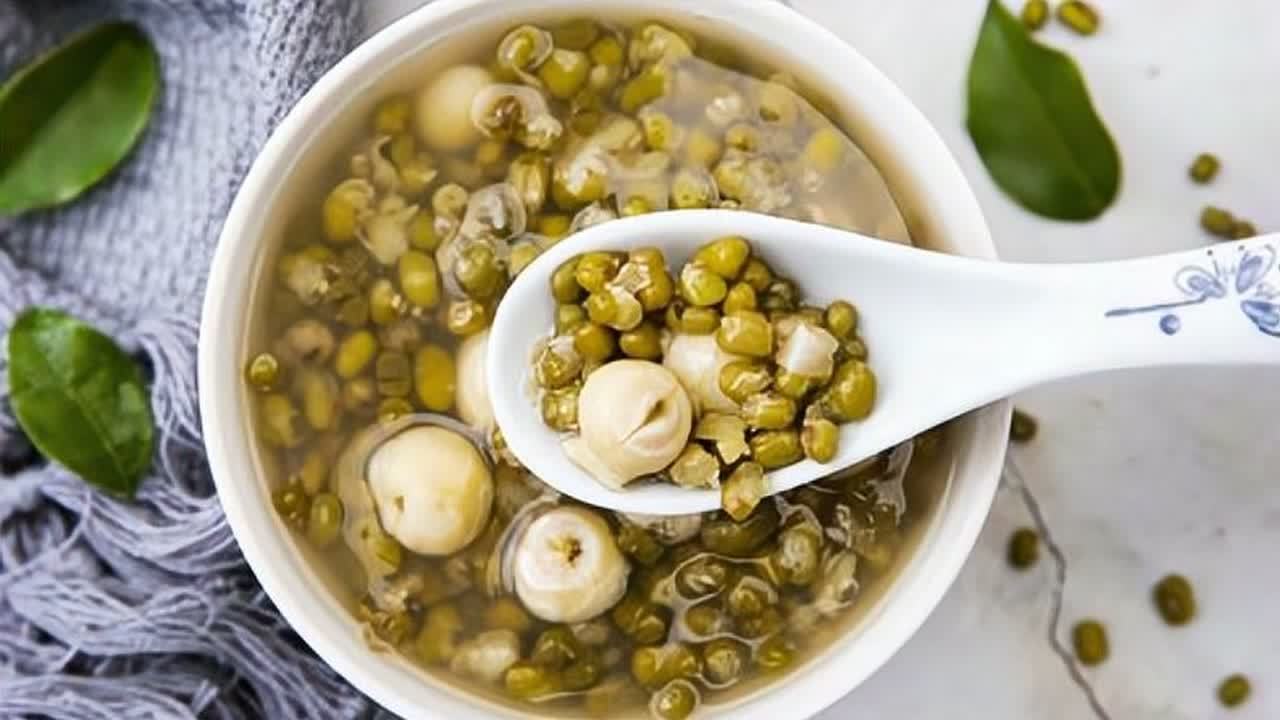 煮绿豆汤时加这3样东西,解暑功效翻倍,可惜知道的人不多!