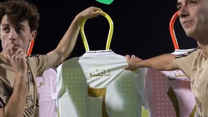 忙里偷闲!皇马两将沙特文字猜人挑战 数字6写法也太怪了...