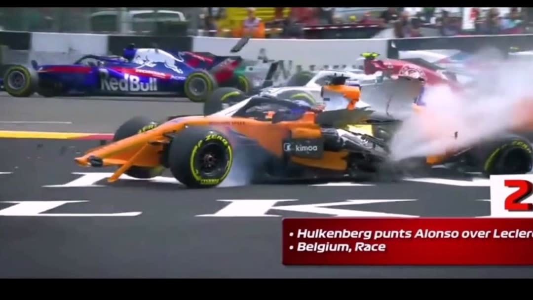 F1赛车史上10大车祸现场!轮子直接被撞飞,车体瞬间散架!