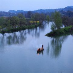 长敬与您观世界 