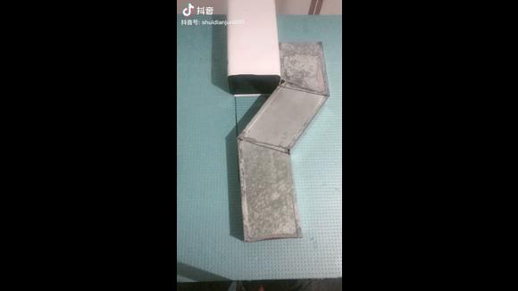 桥架45度水平弯夸障碍物做法