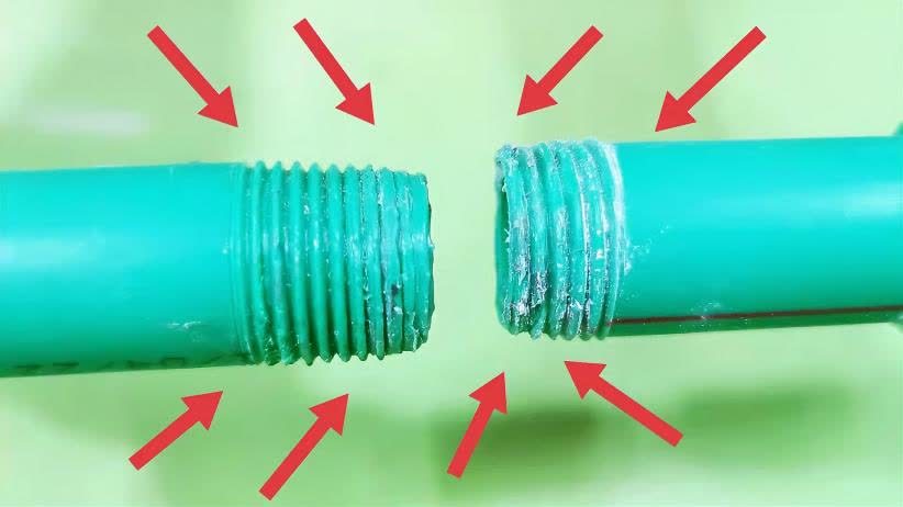 才知道,PPR水管原来还能用螺纹和丝扣连接,比用热熔器方便多.