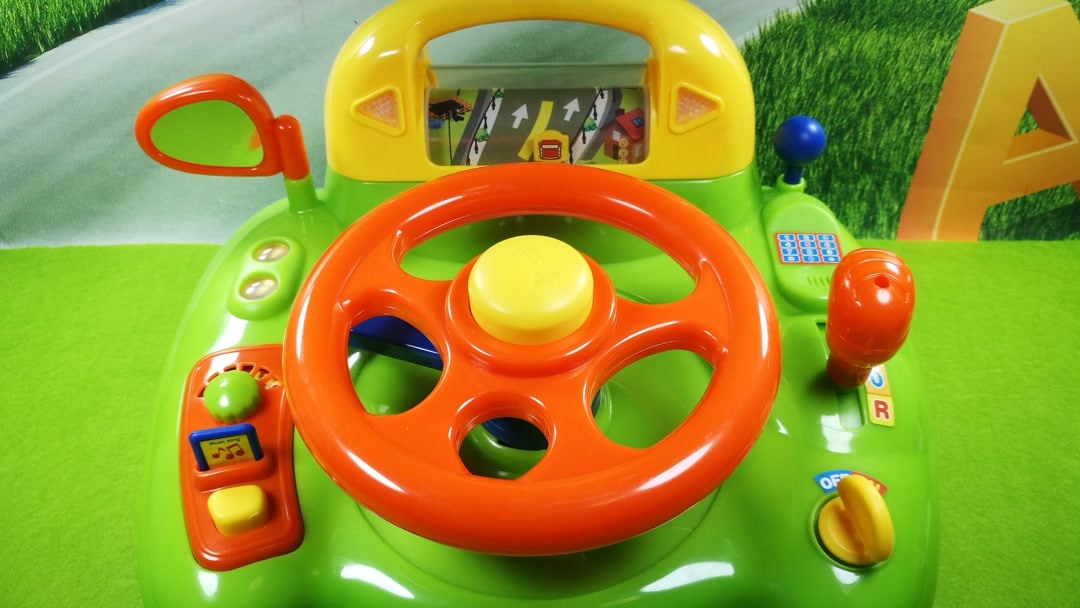 动感驾驶室汽车方向盘模拟驾驶玩具