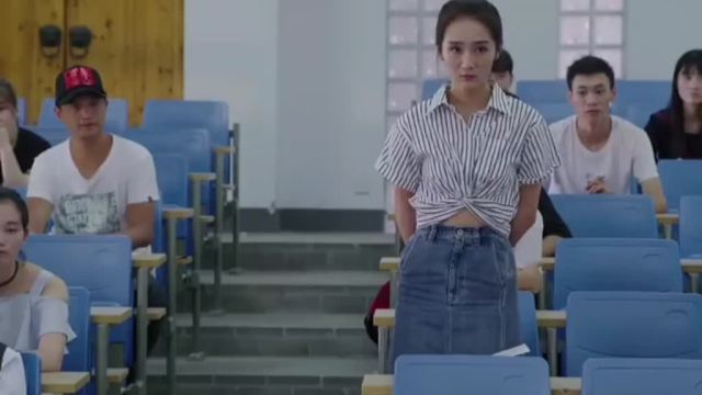 学霸论文的查重率为百分百,老师以为学霸抄袭,结果学霸的回答...