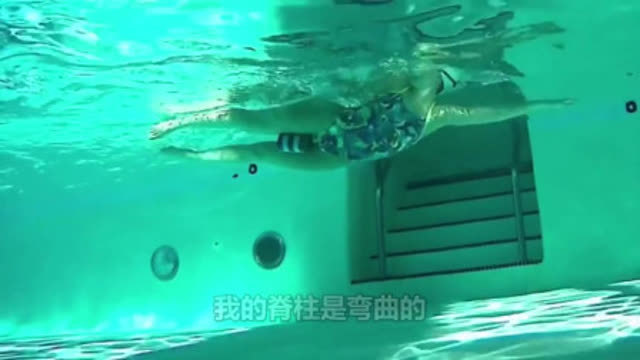游泳辅助工具的正确使用方法