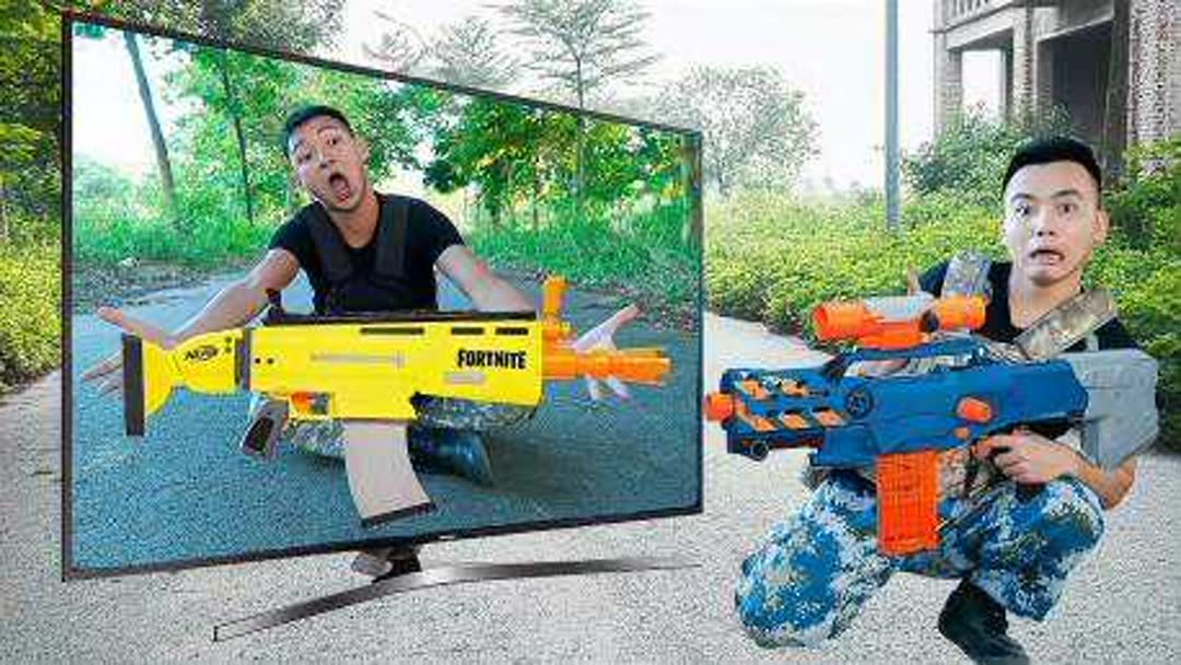 CS真人扮演:小伙子的零食被人偷吃了!