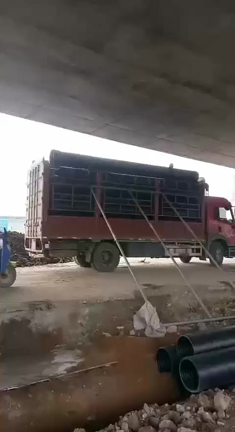 润硕管业中空壁pe排污管