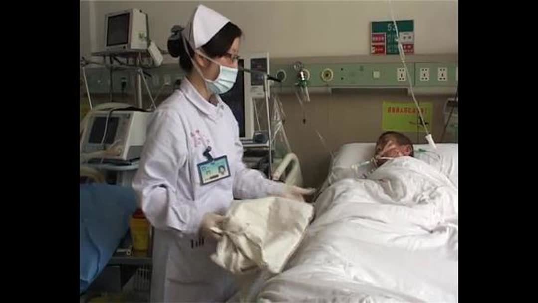 深静脉穿刺术--临床医师技能操作