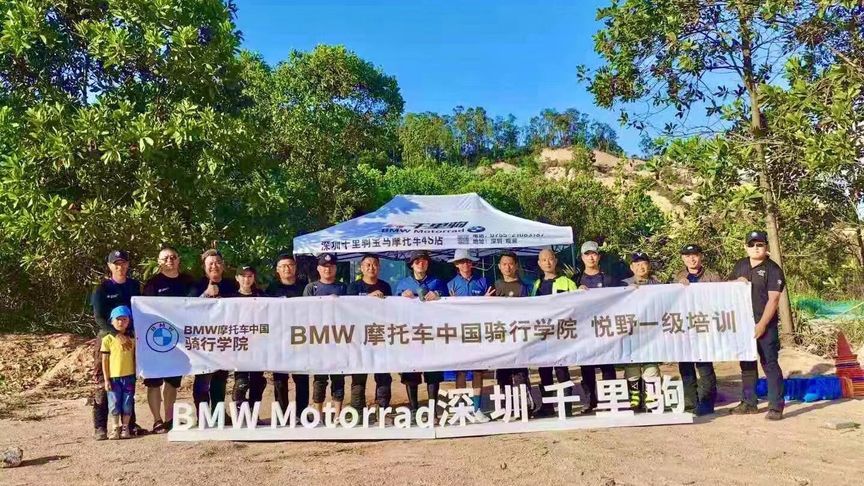 高考物理压轴大题 15 带电粒子在交变磁场中的运动