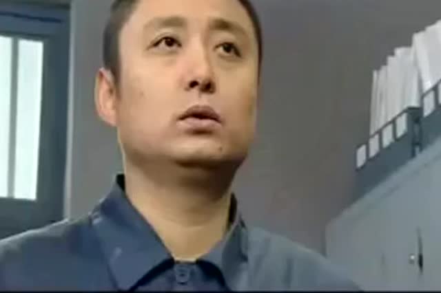 锚固：钢筋被包裹在混凝土中