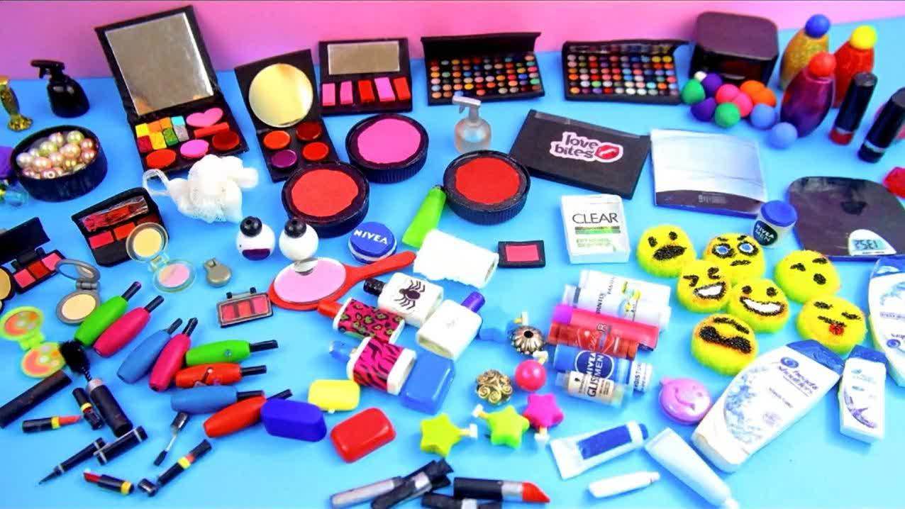 展示手工制作化妆品模型成果