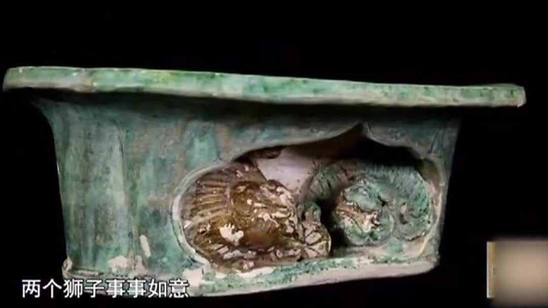 父亲托付玉枕望出手却屡屡被骗 女子无奈鉴宝 专家接手便夸赞半天