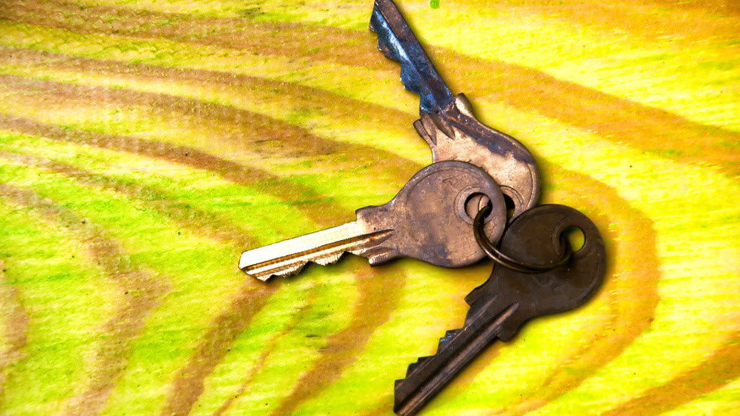 钥匙没坏却打不开门?别说没提醒你,告知家里人,现在知道不晚