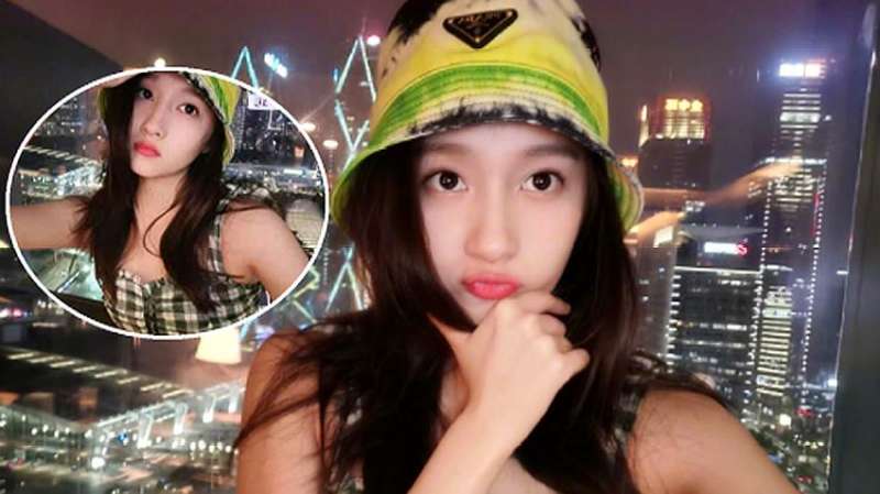 鹿晗方辟谣和关晓彤分手后,女方终于晒照发声,内容却让人很意外