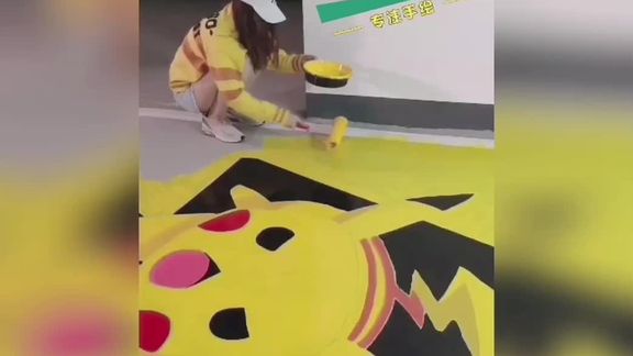 接上上上一个视频 小姐姐的皮卡丘后续#车位涂鸦