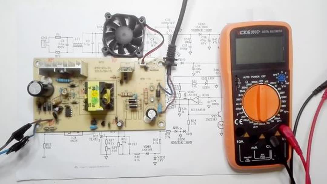 电动车充电器灯闪烁没有输出原因分析及修复讲解,原来方法很重要