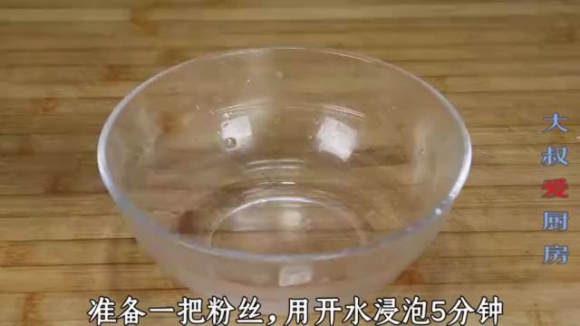 早餐这么做,好吃又简单,不揉面不醒面,全家抢着吃,营养解馋!