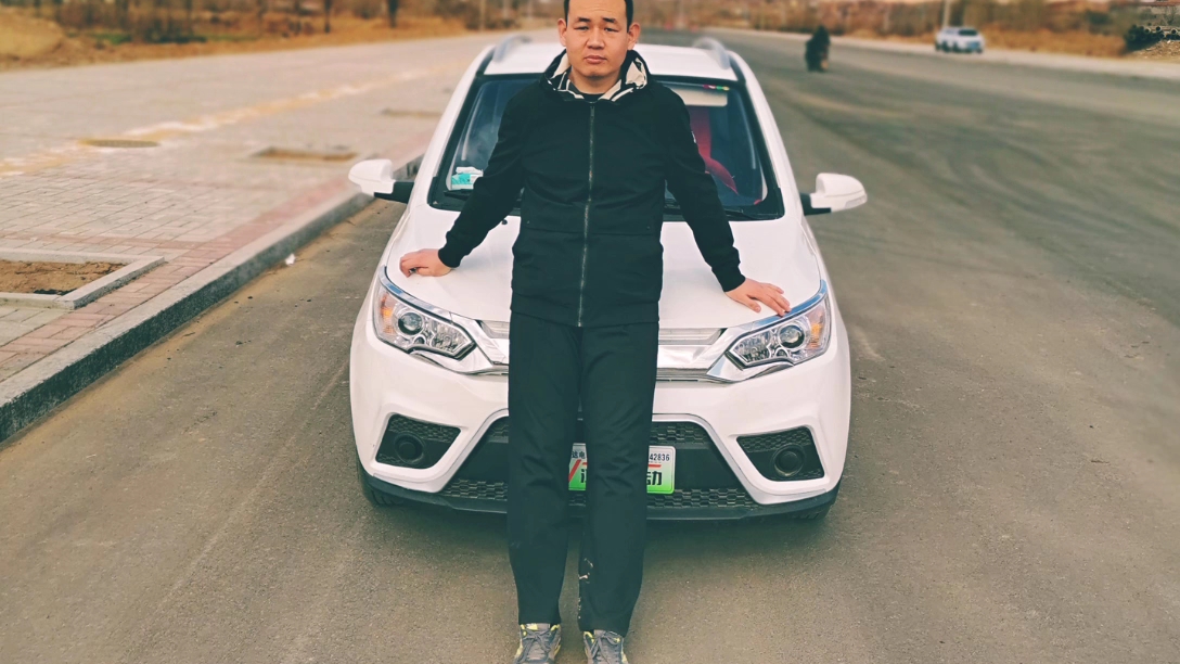 油电两用,S2鸿日电动车