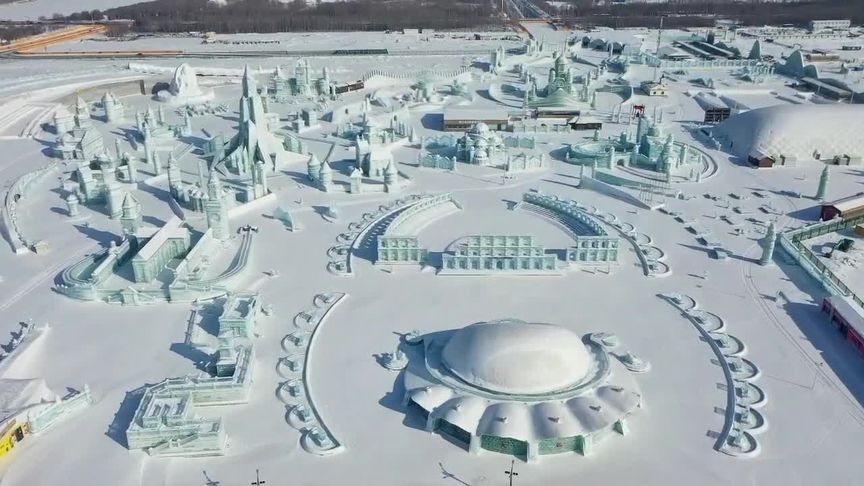 闭园后寂静的冰雪大世界#哈尔滨冰雪大世界#航拍 #每一帧都是热爱