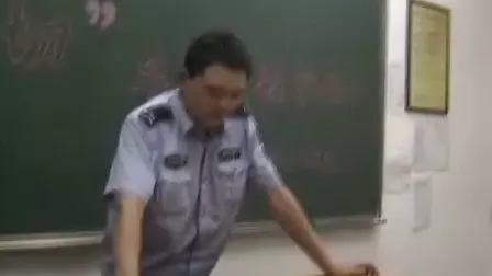 "情深意切”毕业主题班会3