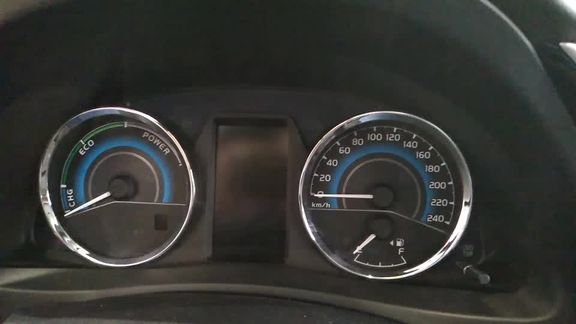 双擎卡罗拉仪表盘【来自懂车帝车友圈】