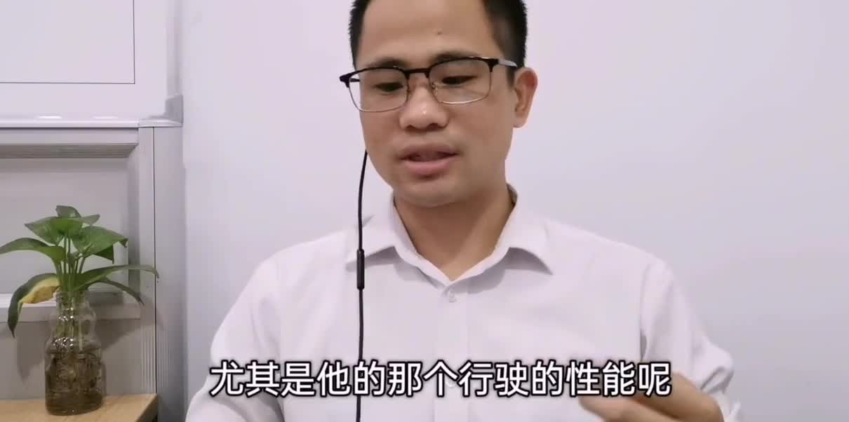 混动车型越来越多,小哥介绍混动4个优点2个缺点,了解再买车不亏