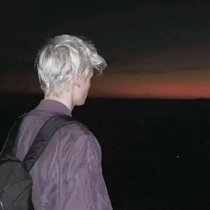 陈二秀同志 