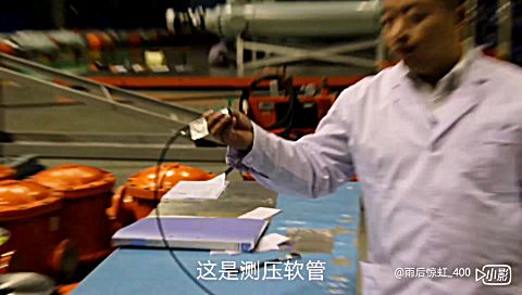 500kV HGIS GIS断路器液压弹簧手动储能装置