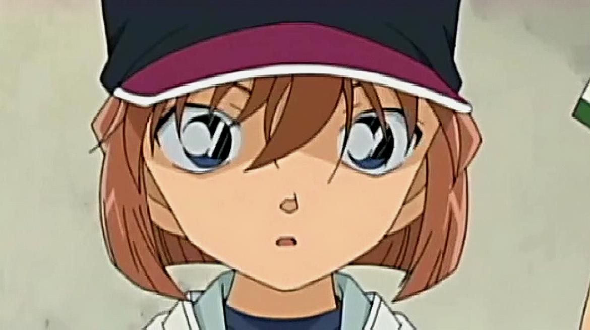 柯南到底看到了什么?小哀不禁惊呼到:这是个罪犯?