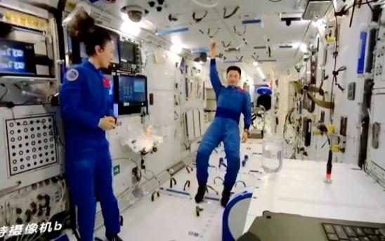 关于角动量守恒这件事,中国宇航员想表达一下意见