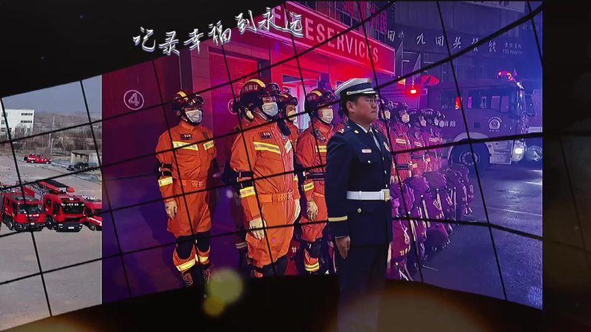 听说最近这个旋转照片墙很火 #蓝朋友 也来凑个热闹~