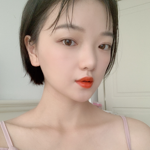 龚小盼盼盼 
