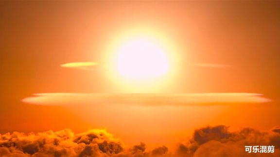 深夜放毒:上空核弹爆炸,真的太真实了