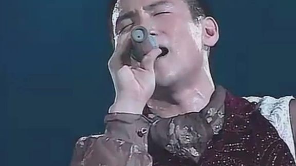 张学友-1995演唱会《一千个伤心的理由》经典感人