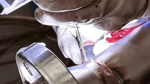 寻找最牛手艺人#打底焊,不锈钢管道,看这技术还可以吗?