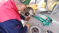 四轮电动车怎样更换后轮刹车片?分分钟教会你!