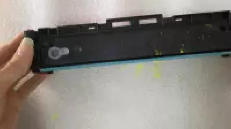 惠普彩机易加粉粉盒加粉