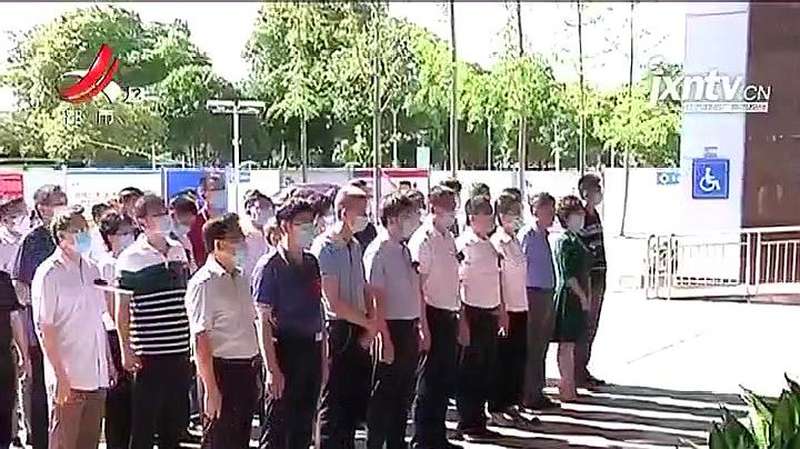 鹰潭:开启“一枚印章管审批”的新时代