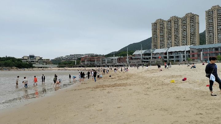 看大海的潮起潮落!