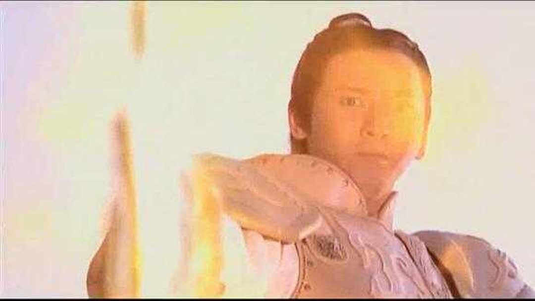 封神榜:二人用法宝对阵!不料杨戬法力高强,一招干碎敌人保护罩