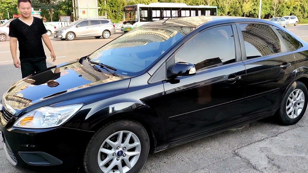 二手车收车交易过程,朋友介绍的福特福克斯。过程简单