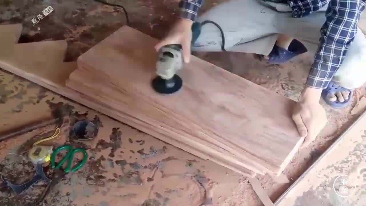 越南木工师傅是这样制作木楼梯的,看完好没有安全感