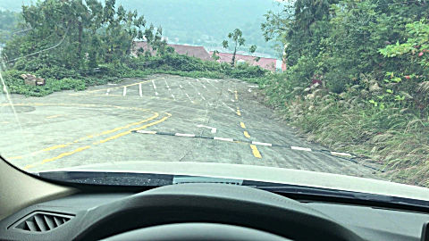 自动挡陡坡挂R挡,会不会溜车? 早就预料到结果