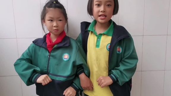 #一群小可爱#记录校园生活 反诈宣传我们在行动?