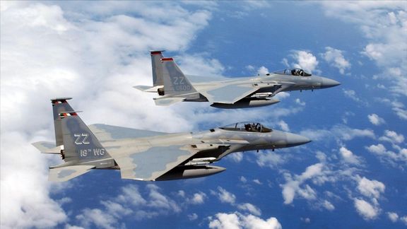 美军在冲绳秘密演习,模拟遭“红军”航母舰载机和特种部队偷袭